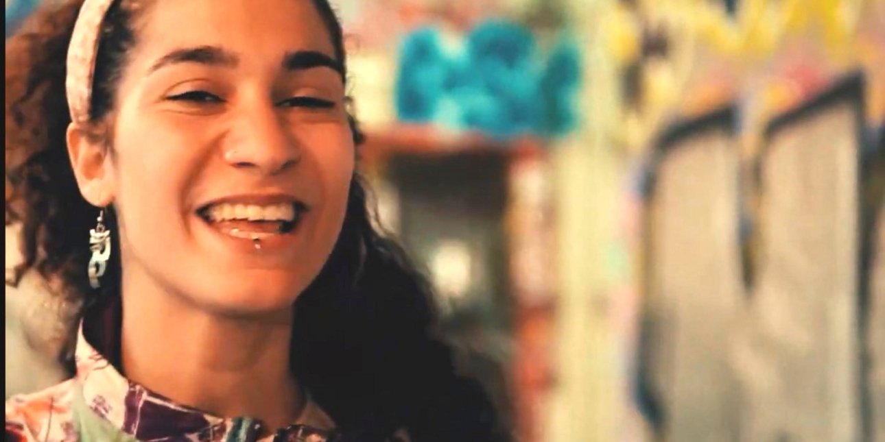 Η Sci-Fi River δουλεύει σπαστό και χορεύει - iefimerida.gr