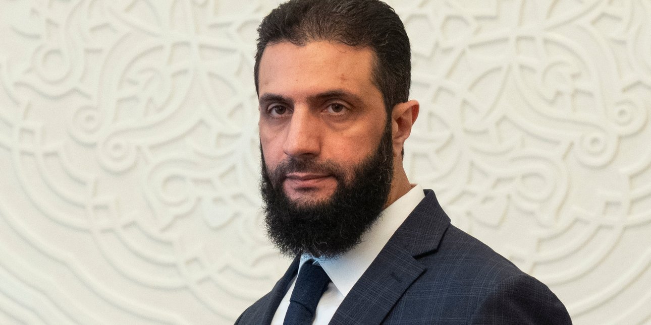 Αχμέντ αλ-Σάρα: Πολέμαρχος, τζιχαντιστής ή ηγέτης της Συρίας; Η ...