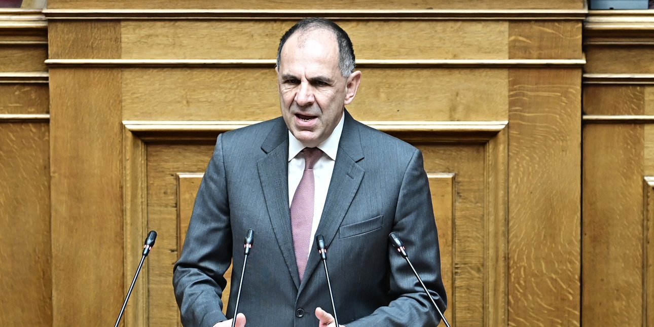 Γιώργος Γεραπετρίτης: Ενημέρωση των πολιτικών αρχηγών το πρωί της ...