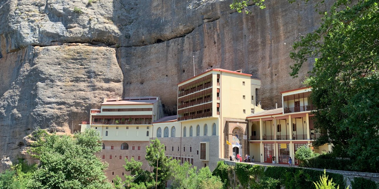 Earthquake Hits Town of Kalavryta in Greece - iefimerida.gr