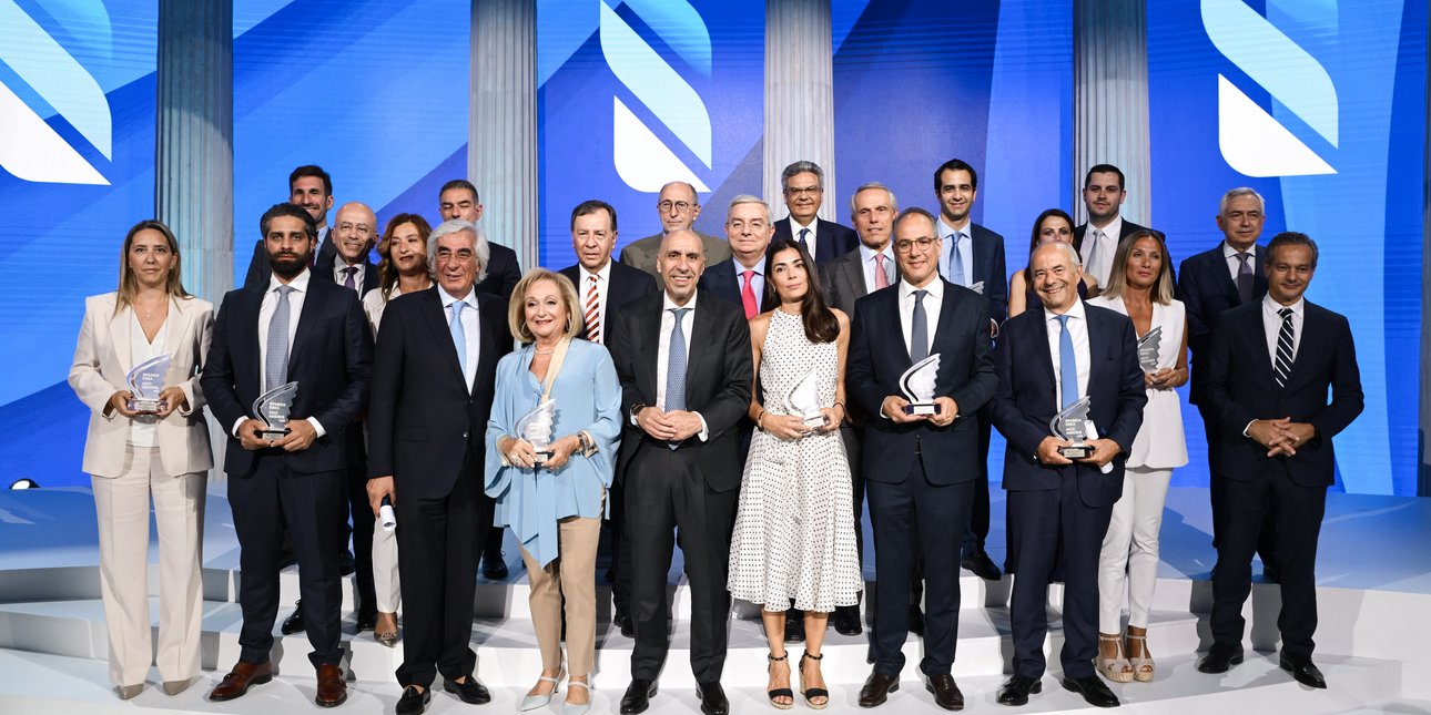 Μπρατάκος: Τα Βραβεία ΕΒΕΑ τιμούν τις επιχειρήσεις που ...