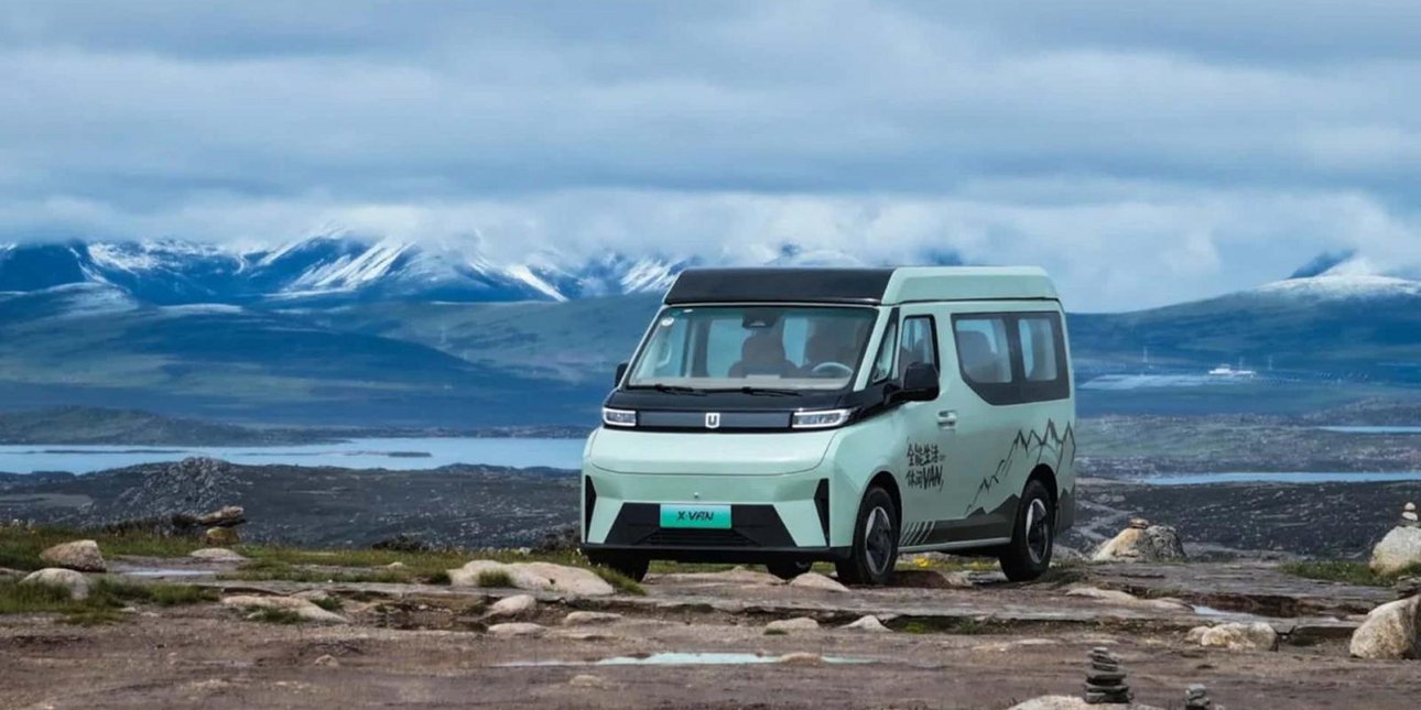 Διακοπές παντού και πάντα με το αυτοκινούμενο των 32.000 ευρώ -Ποια εταιρεία το κατασκευάζει ...