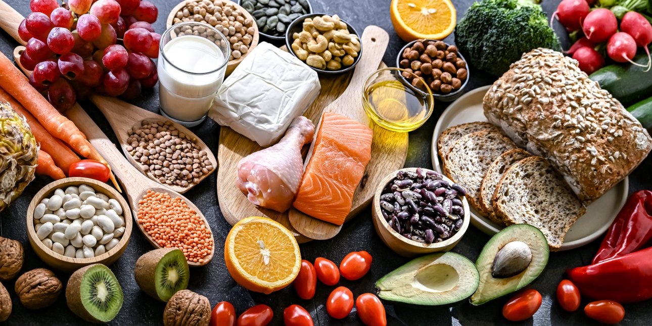 Η εξέλιξη της ιδανικής διατροφής: Τι θεωρούνταν υγιεινό πριν από 50 χρόνια και τι συνιστάται ...