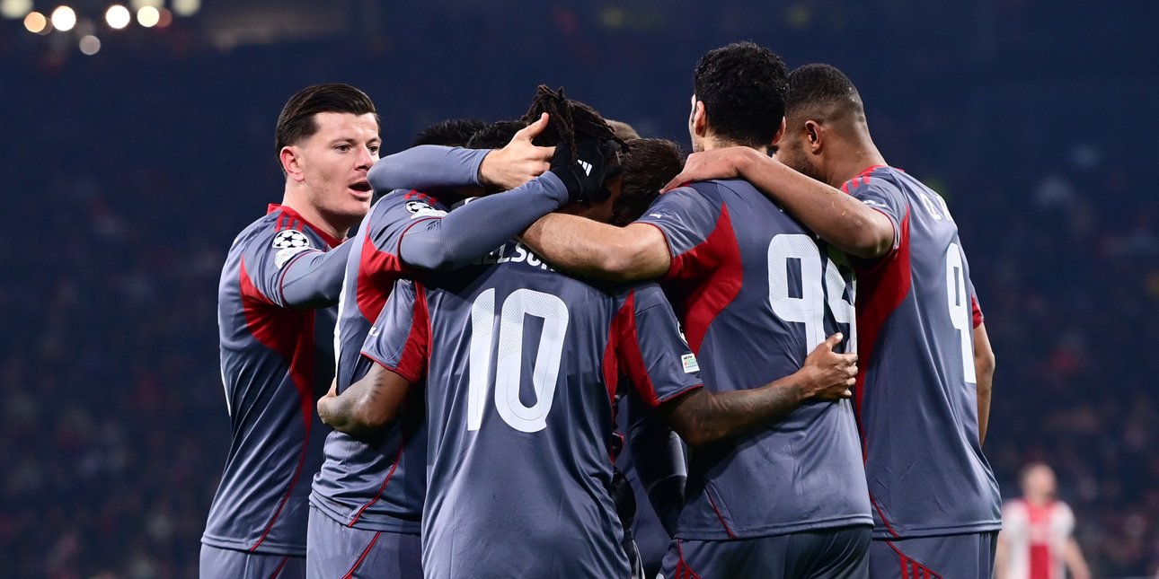 Champions League: Θρίαμβος του Ολυμπιακού στο Άμστερνταμ, νίκησε 2-1 ...