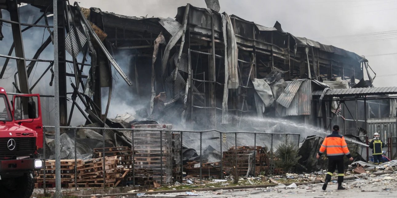 'Like a Missile Hit': 4 Dead, 1 Missing in Trikala Factory Blast - iefimerida.gr