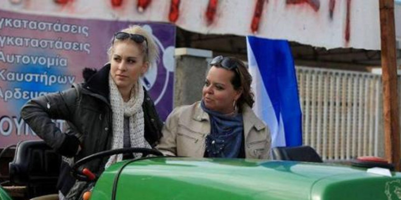 Μια ξανθιά αγρότισσα στην Κόρινθο τρέλανε το διαδίκτυο [εικόνες ...