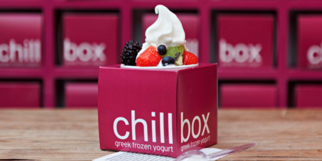 Chillbox: Το ελληνικό παγωμένο γιαούρτι που ξελόγιασε την Αθήνα ...