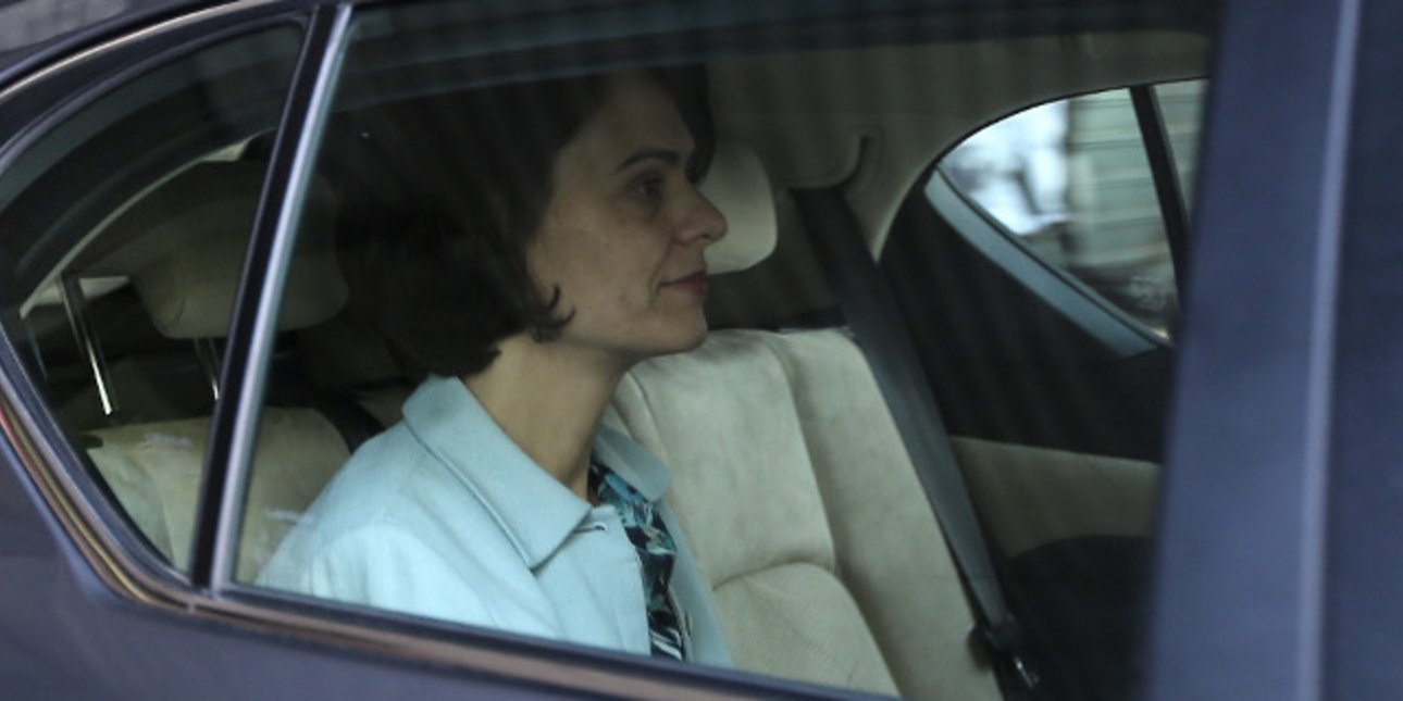 Η «τρύπα» των 900 εκατ. ευρώ και το μέρισμα στην πρεμιέρα των Θεσμών ...