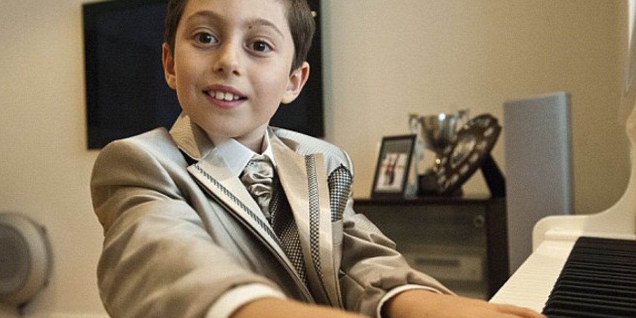 Ελτον Κέρτις, ο 11χρονος που πήρε πτυχίο πανεπιστημίου - iefimerida.gr