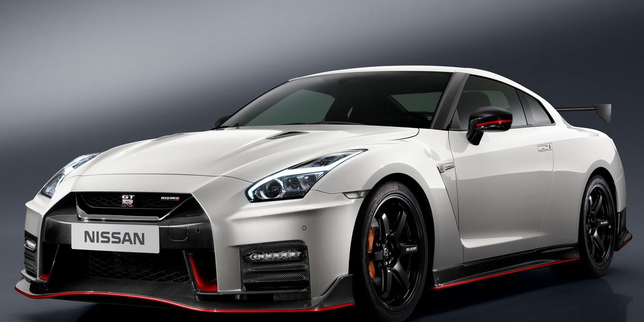Nissan GT-R & Z: Γιορτάζουν μισό αιώνα στην παραγωγή - iefimerida.gr