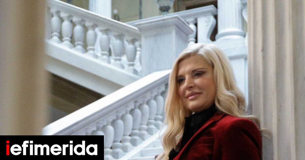 Η Μαρίνα Πατούλη στο Προεδρικό Μέγαρο -Πόζαρε σαν να φωτογραφιζόταν για ...