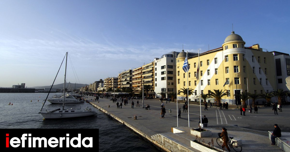 Βόλος: Πάρκαρε πάνω σε ποδηλατόδρομο, ενώ υπήρχε χώρος μέχρι και για ...