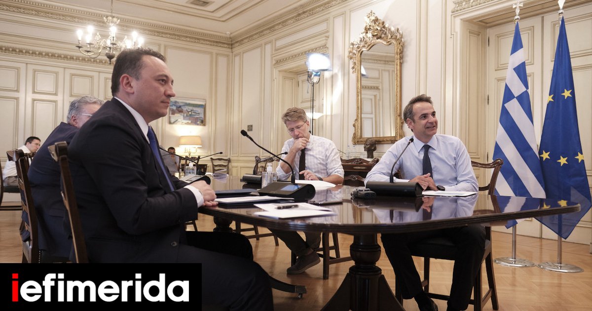 Τηλεδιάσκεψη Μητσοτάκη με παιδιά που μαθαίνουν ελληνικά σε όλο τον ...
