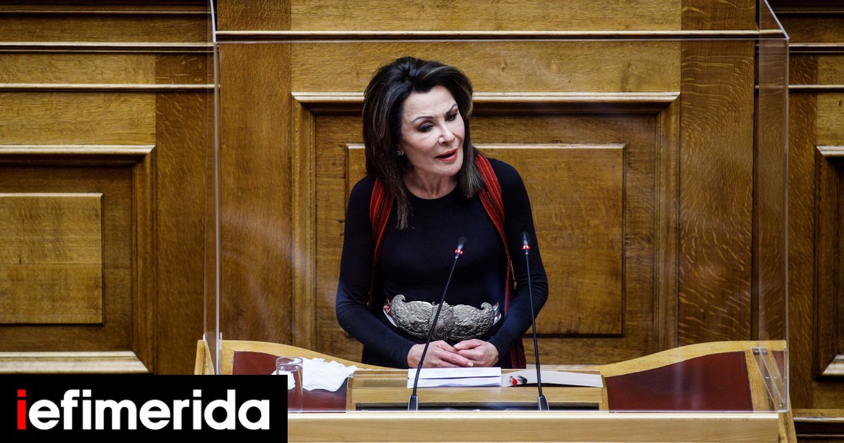 Γιάννα Αγγελοπούλου-Δασκαλάκη: Νέα εμφάνιση με έμπνευση από την ...