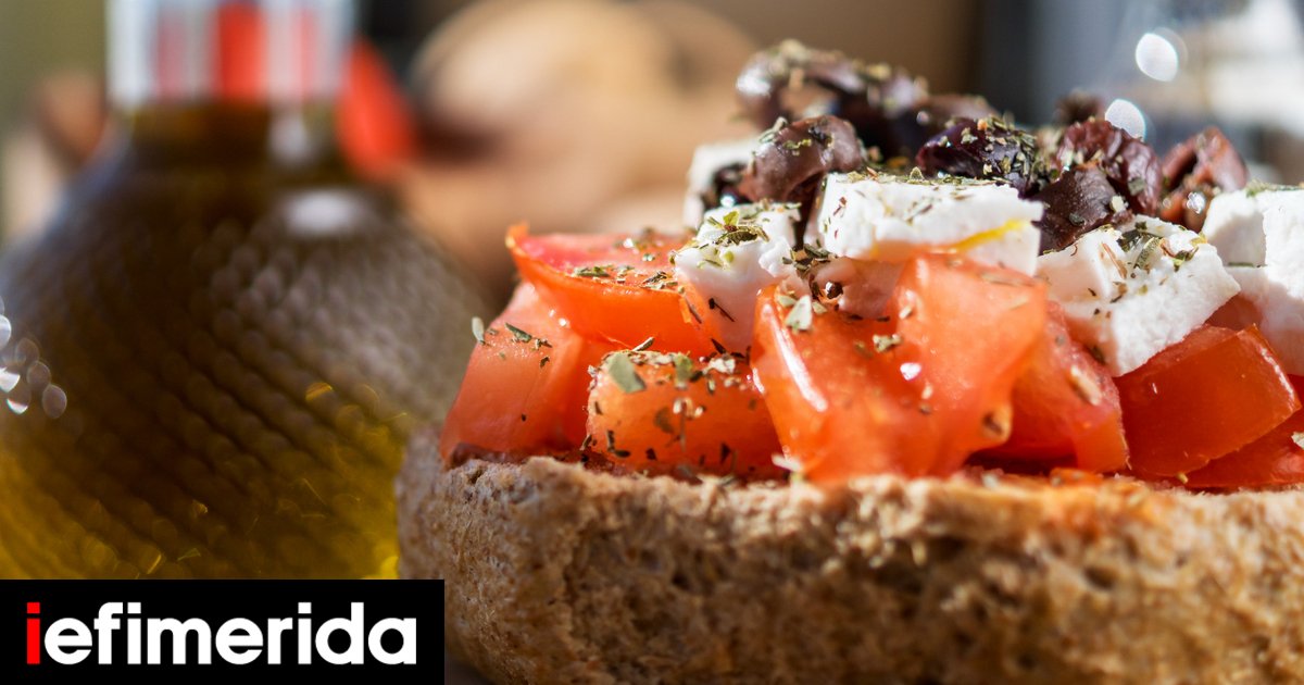 Συνταγή για αυθεντικό κρητικό ντάκο -Γιατί στο Ρέθυμνο τον σερβίρουν ως ...