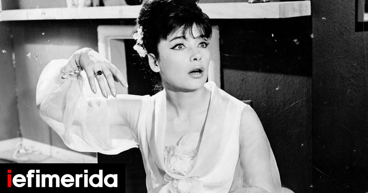 Σέξι και εκθαμβωτική, η Τζένη Καρέζη στα νιάτα της ποζάρει με πράσινο μπικίνι -Το σπάνιο κλικ ...