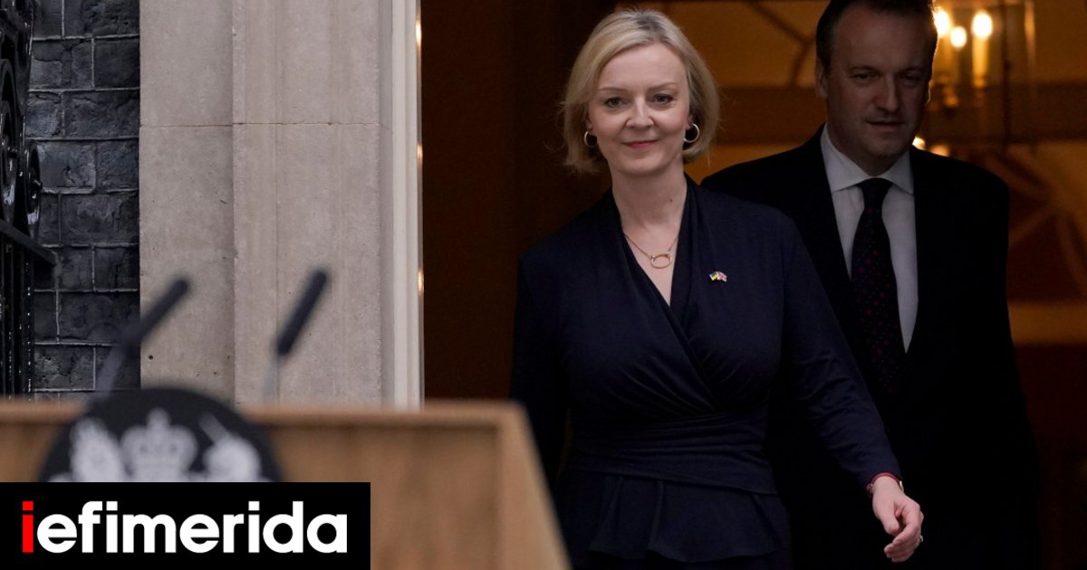 Λιζ Τρας: Εμφανίστηκε στην ομιλία της παραίτησης με το ίδιο φόρεμα που ...