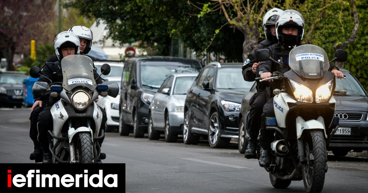 Σοβαρό τροχαίο στην Καλλιθέα: Πληροφορίες για τρεις τραυματίες ...