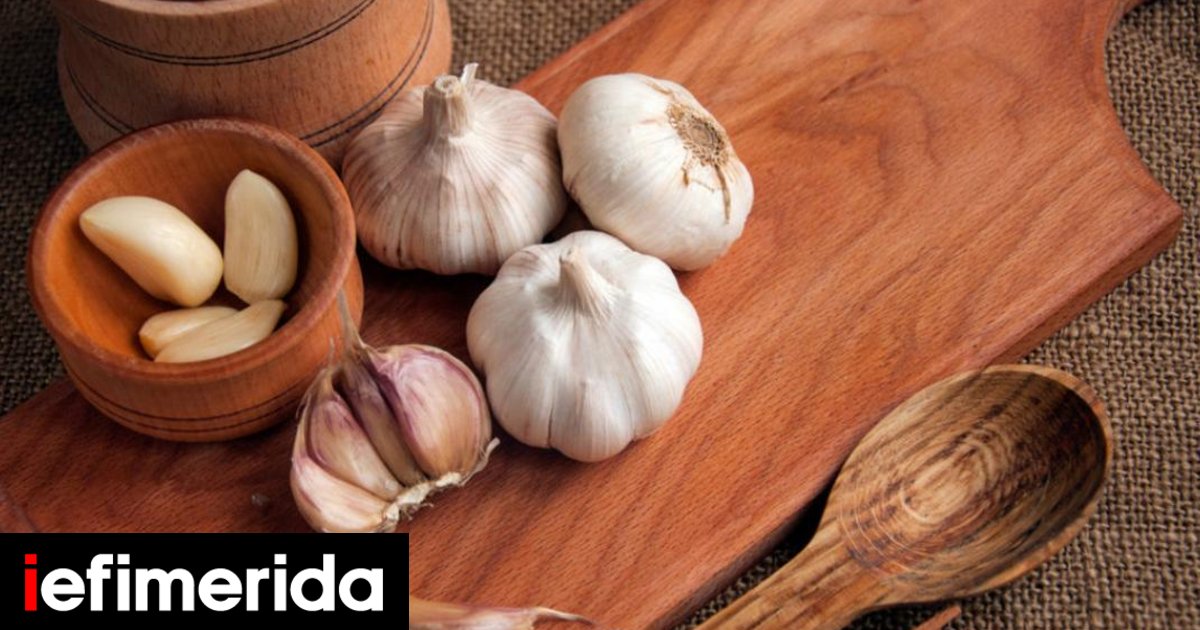 3 τρόποι για να βγάλεις τη μυρωδιά του σκόρδου απ' τα χέρια σου -Ο Άκης ...