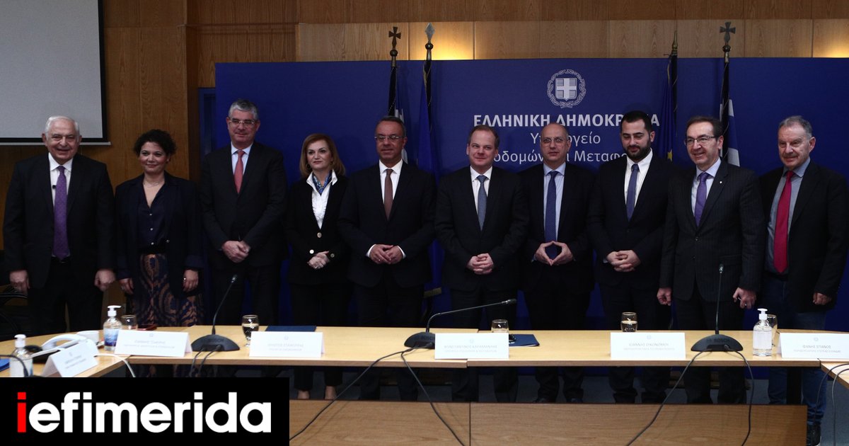 Υπεγράφη η σύμβαση για τον οδικό άξονα Μπράλος-Άμφισσα - iefimerida.gr
