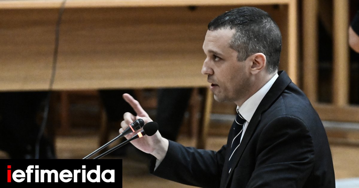 Νέο σόου Κασιδιάρη για το κόμμα του που κόπηκε στις εκλογές - iefimerida.gr