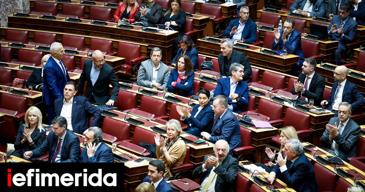 Μόνο 20 βουλευτές του ΣΥΡΙΖΑ πήγαν σήμερα στη Βουλή [εικόνες ...