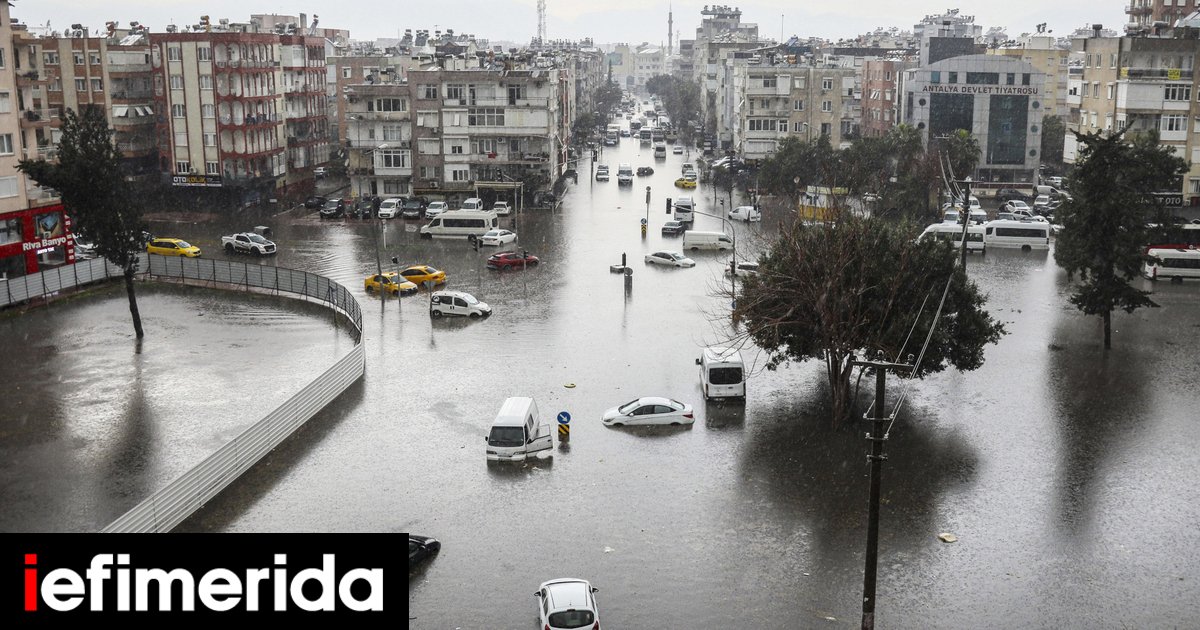 Σοκ στην Τουρκία: Πλημμύρισαν δρόμοι και σπίτια από τις βροχοπτώσεις ...