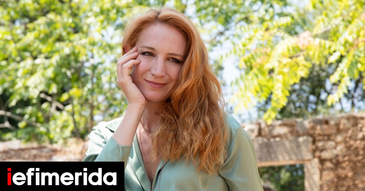 Η Στεφανία Γουλιώτη πόσταρε φωτό της πριν 15 χρόνια πριν, με την Αννα Βίσση -Αγνώριστη η ...