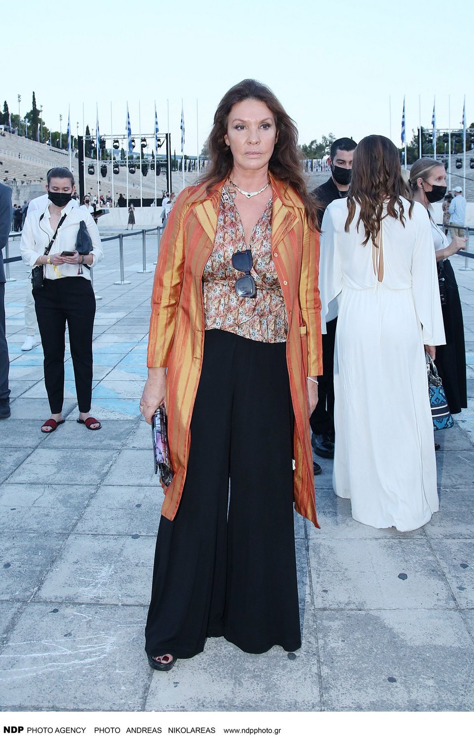 Dior Celebrates Greece: Τι φόρεσαν οι καλεσμένες του Dior στο ...