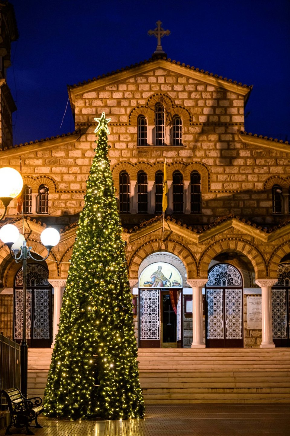 Η χριστουγεννιάτικη Αθήνα μέσα από 40 φωτογραφίες -Με άλλη διάθεση ...