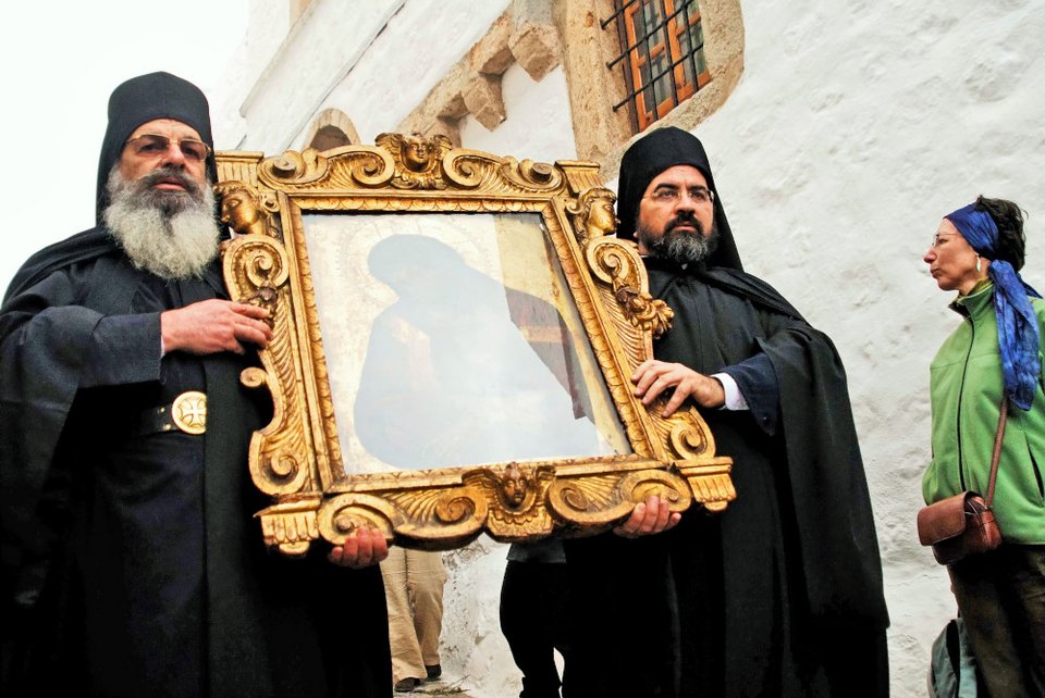 Το πρώτο «ανοικτό» Πάσχα μετά την πανδημία στην Πάτμο «ζωντανεύει» ένα ...