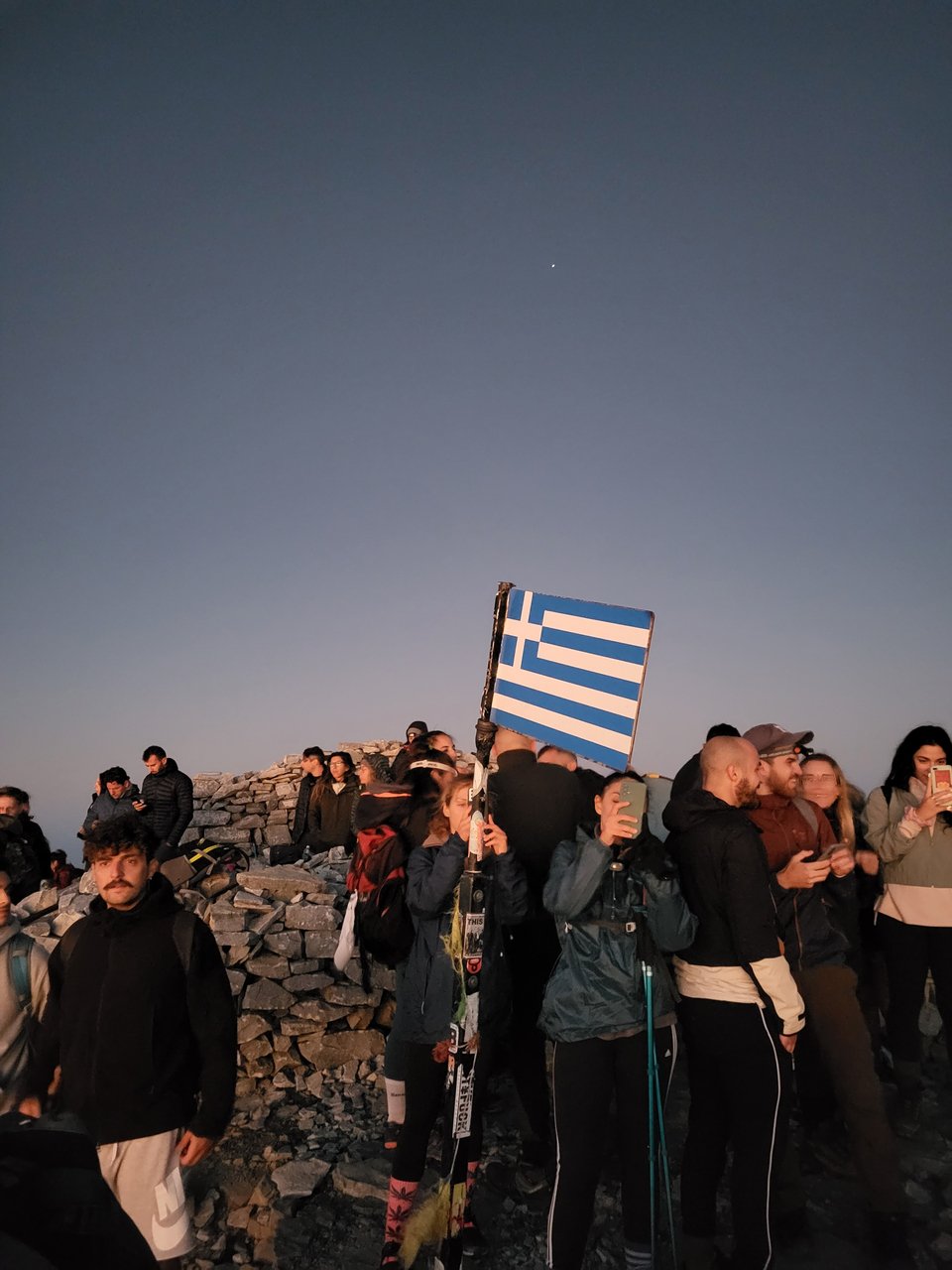 Νυχτερινή ανάβαση στον Ταΰγετο: Είδαμε το «φαινόμενο της πυραμίδας» στα ...