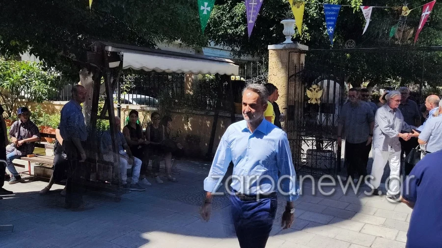 Κυριάκος Μητσοτάκης, Ντόρα Μπακογιάννη στην κηδεία του Γιώργο Κουκλάκη ...
