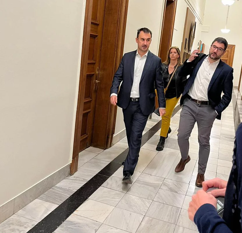 Η ομάδα Αχτσιόγλου έφυγε από τον ΣΥΡΙΖΑ: Ανεξαρτητοποιήθηκαν 9 ...