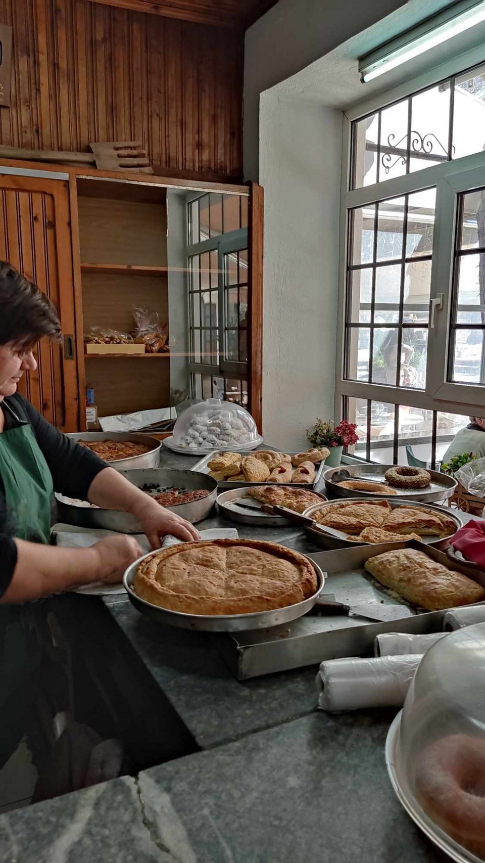 Τέσσερα χωριά του Παρνασσού για ανοιξιάτικο weekend -Τρεχούμενα νερά ...