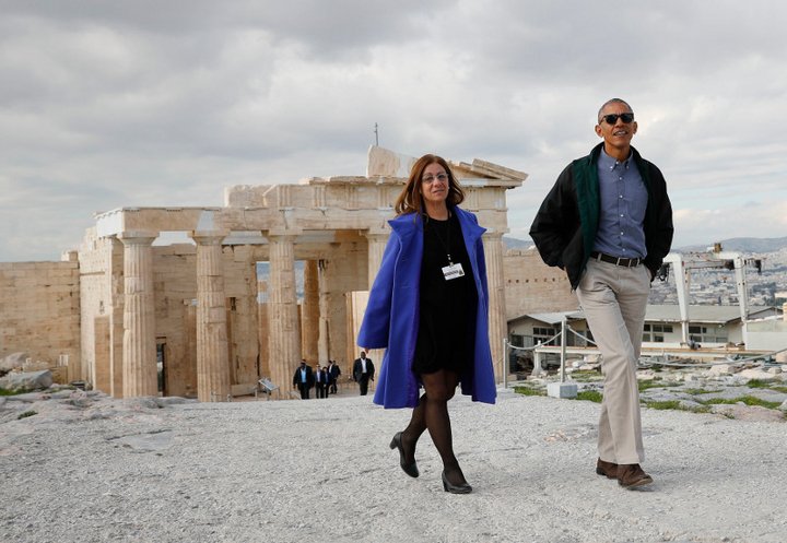 Στον Ιερό Βράχο της Ακρόπολης και στο Μουσείο ξεναγήθηκε ο Ομπάμα ...
