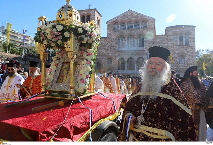 Θεσσαλονίκη: Με λαμπρότητα η λιτάνευση της εικόνας του Αγ. Δημητρίου ...