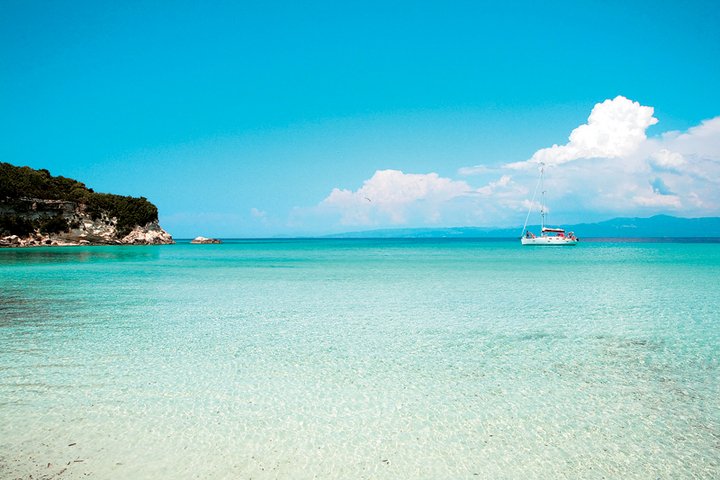 Λευκάδα και Αντίπαξοι μέσα στους προορισμούς με τα πιο καθαρά και ...