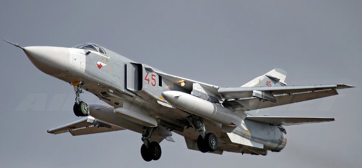 Ο πρώην Σοβιετικός γερόλυκος των αιθέρων -Sukhoi Su-24 -Το κατέρριψαν ...