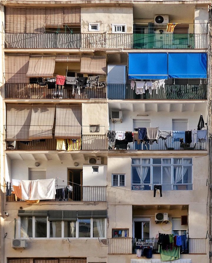 Τα μπαλκόνια έργα τέχνης της Βαρκελώνης -Μικρά αρχιτεκτονικά ...