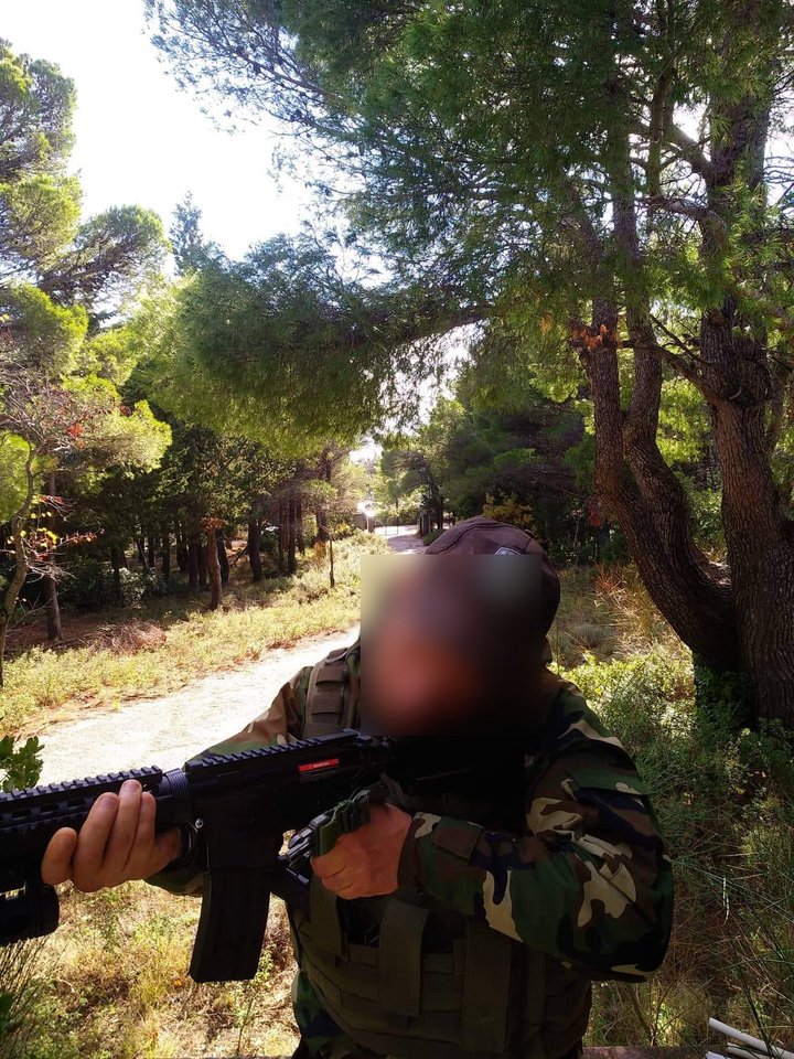 «Θεματοφύλακες του Συντάγματος»: Οι φωτογραφίες-σοκ που οδήγησαν σε ...