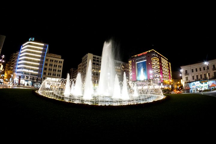 «Omonoia Christmas Market»: Πώς η ιστορική πλατεία φιλοδοξεί να ...