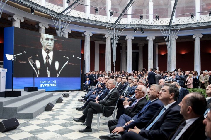 Ζάππειο: Ισχυρό μήνυμα ενότητας και νίκης της ΝΔ έστειλαν Μητσοτάκης ...