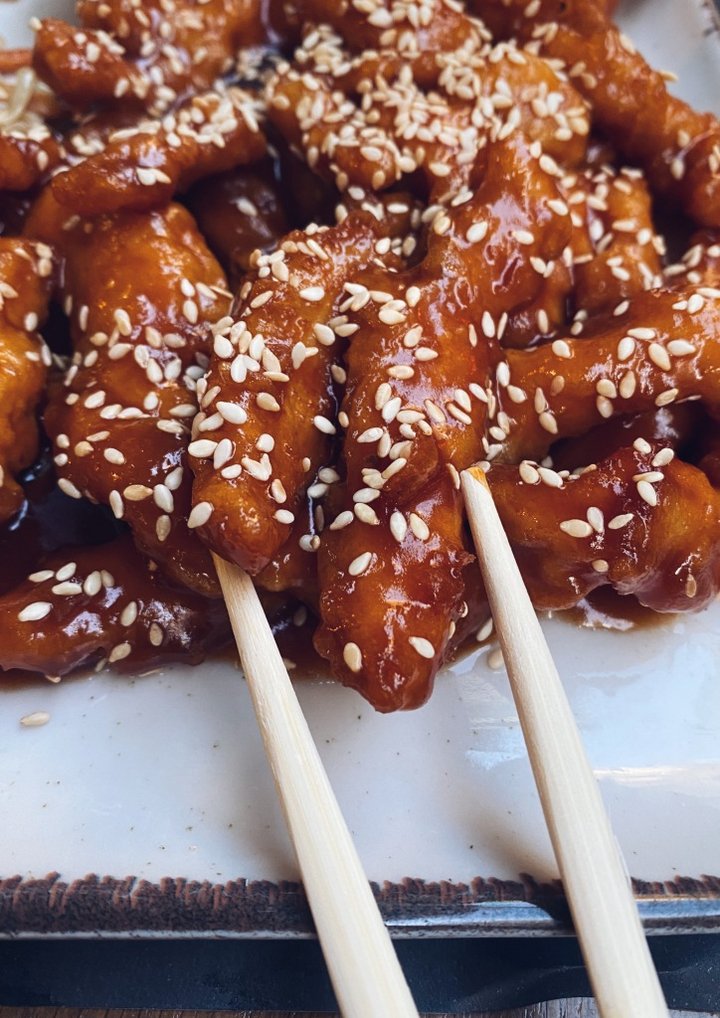 To μικρό μαγαζί-φαινόμενο στο Σύνταγμα που έκανε το βιετναμέζικο φαγητό τάση -Τι να δοκιμάσετε ...