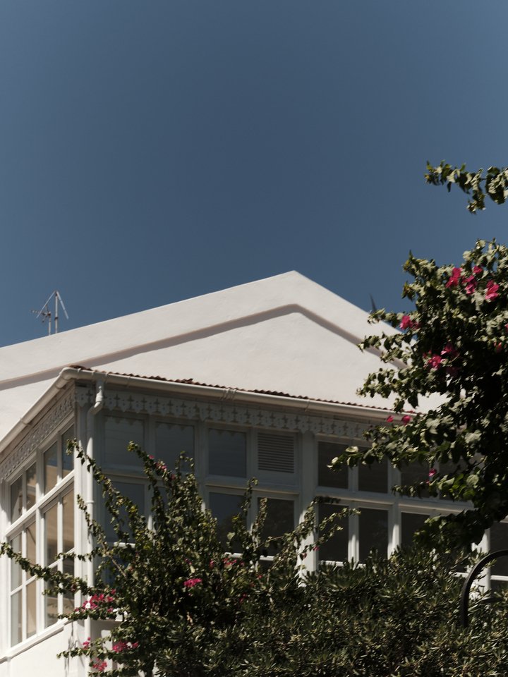 Liako: Πώς ένα κτίριο του 1900 στη Σύρο μεταμορφώθηκε σε μοντέρνο εστιατόριο -Εκπληκτική αλλαγή ...