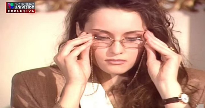 Όταν η Μελάνια Τραμπ υποδυόταν την Πρόεδρο των ΗΠΑ σε σλοβένικη διαφήμιση -Πριν από 32 χρόνια ...