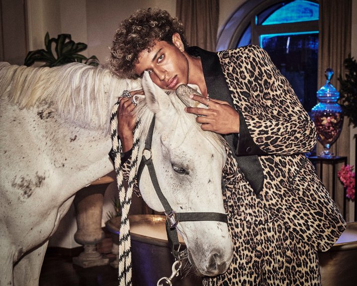 GNTM 3 τελικός: Νικητής ο Ηρακλής Τσουζίνοφ -Ο γαλανομάτης κούκλος που ...