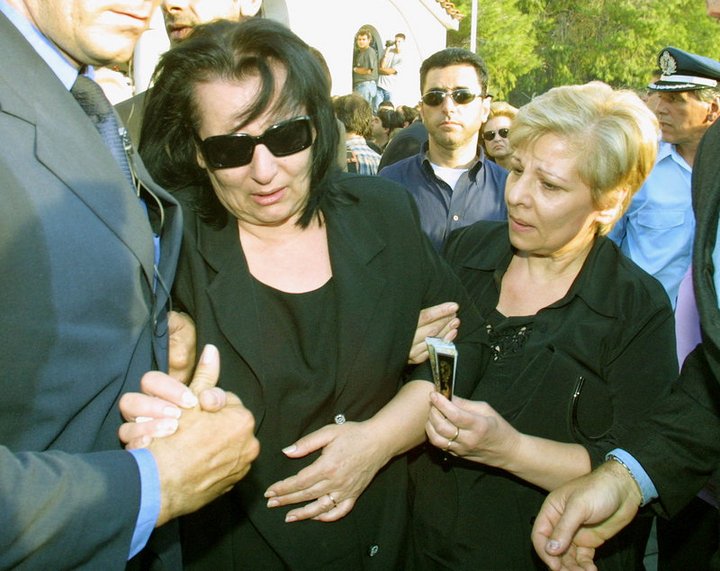 Στέλιος Καζαντζίδης: Η ζωή του όλη και η τελευταία συνάντηση με τον Ακη ...