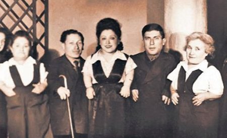 Οι επτά νάνοι του Αουσβιτς -Η απίστευτη ιστορία που έγινε βιβλίο στα ...
