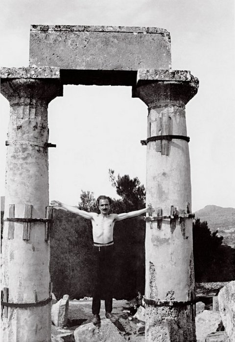 Η Αίγινα του Καζαντζάκη -Καλλιτέχνες εμπνέονται από το καταφύγιό του ...